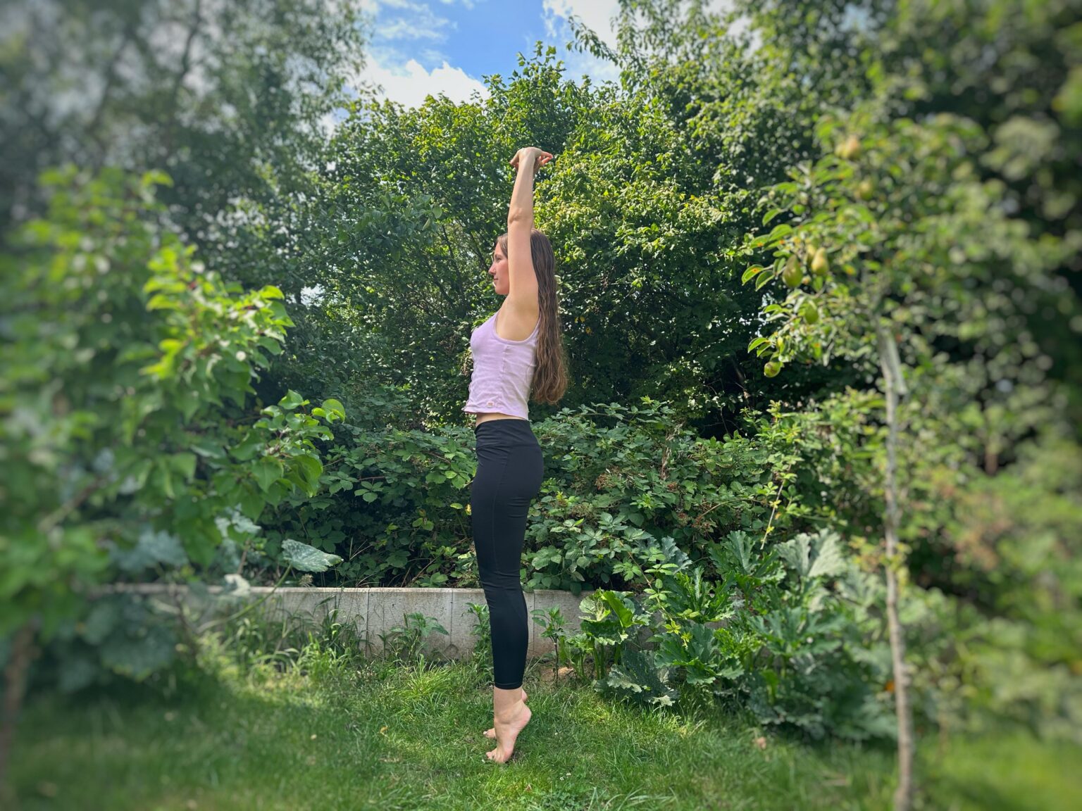 Tadasana Benefits – All You Need to Know